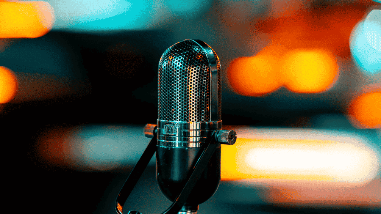 Transcription verbatim : 3 types de transcription expliqués | Amberscript