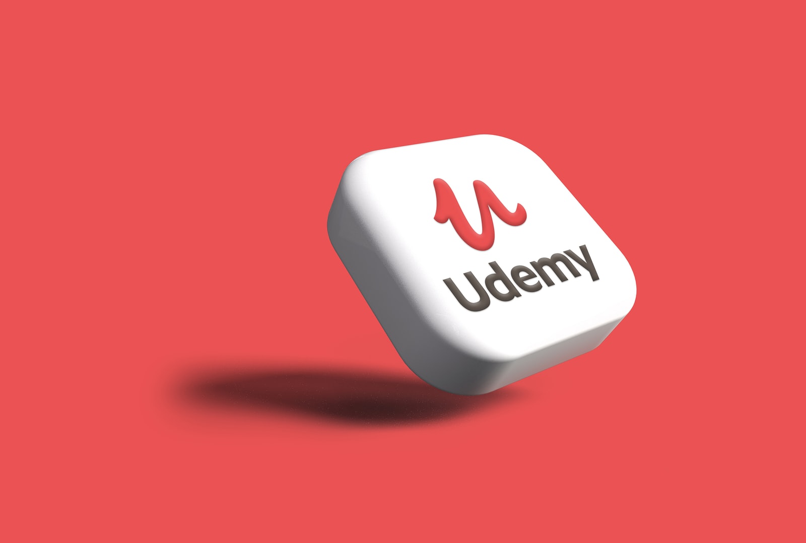 How to add subtitles to Udemy courses and increase engagement | Amberscript